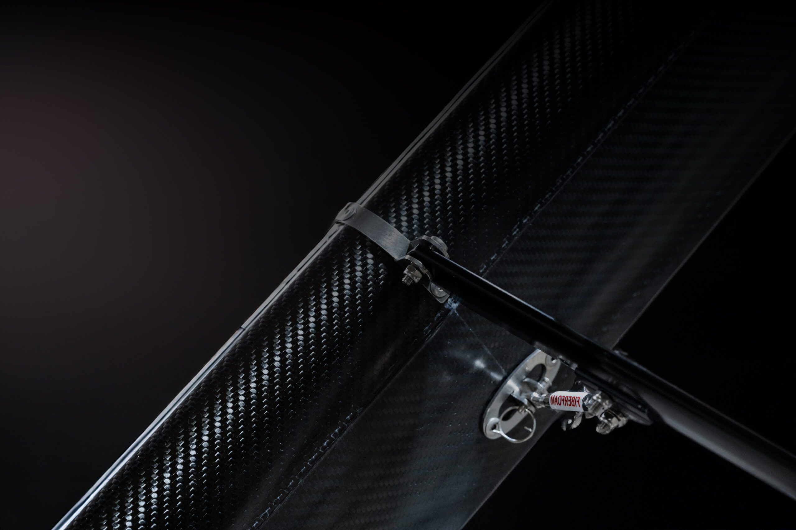 Carbon Masts - Fiberfoam